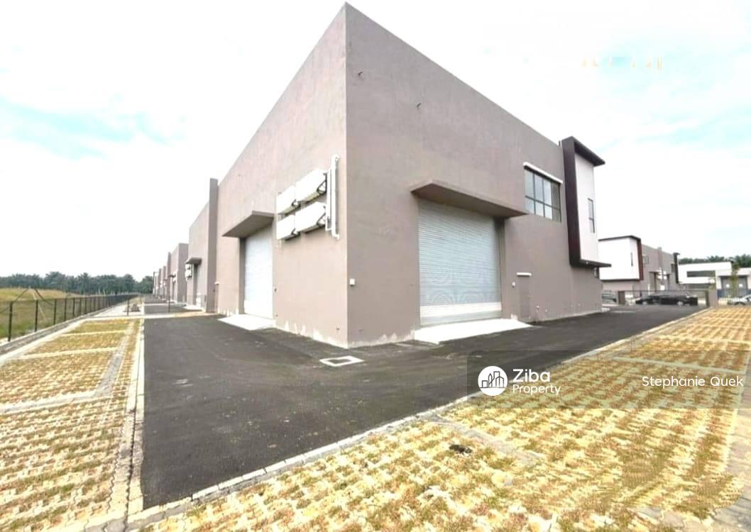 Taman Perindustrian Air Hitam Klang for Rent at RM 18,500 | Ziba Property
